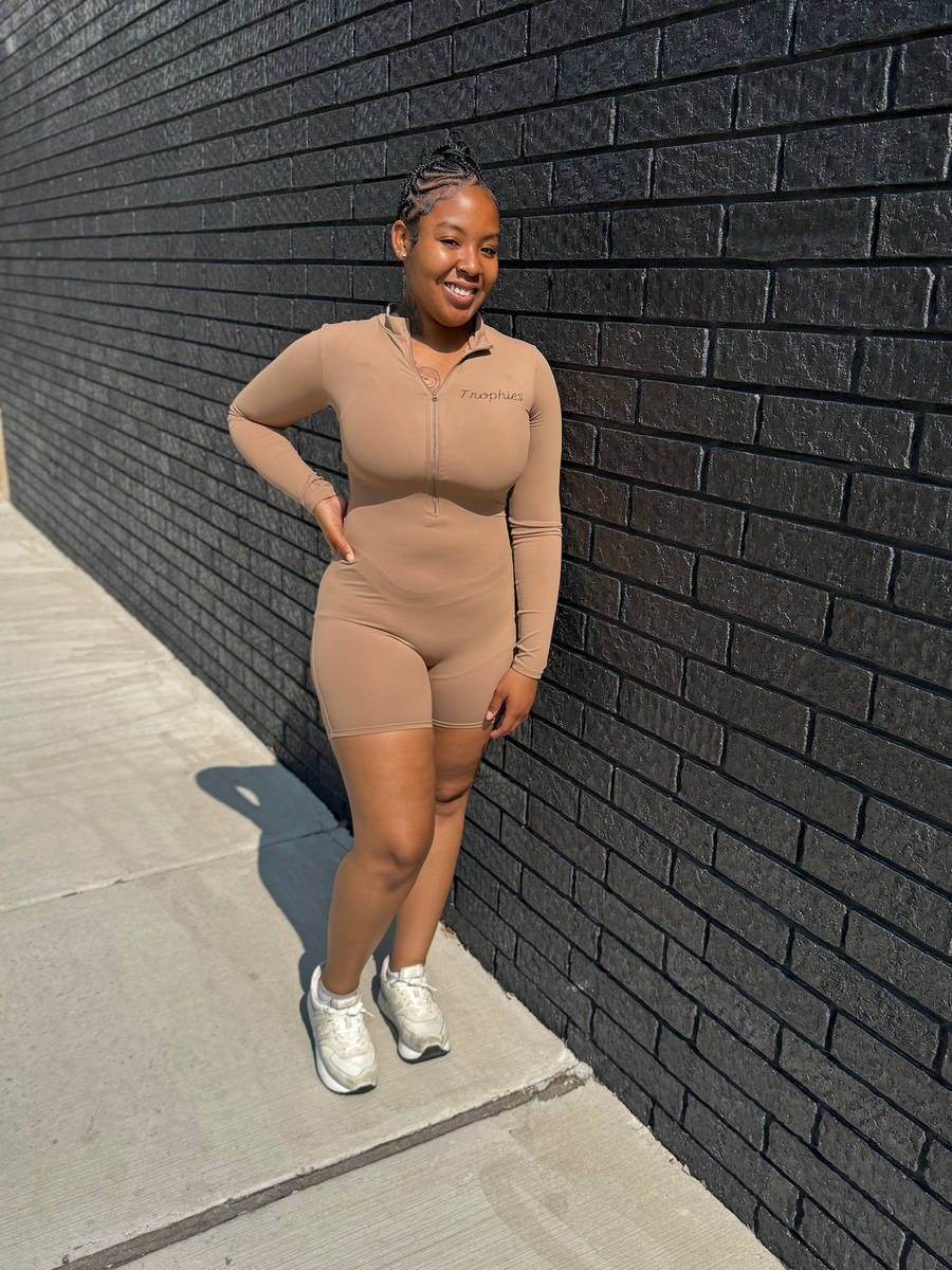 Trophy Bodysuit – Trainwtrina